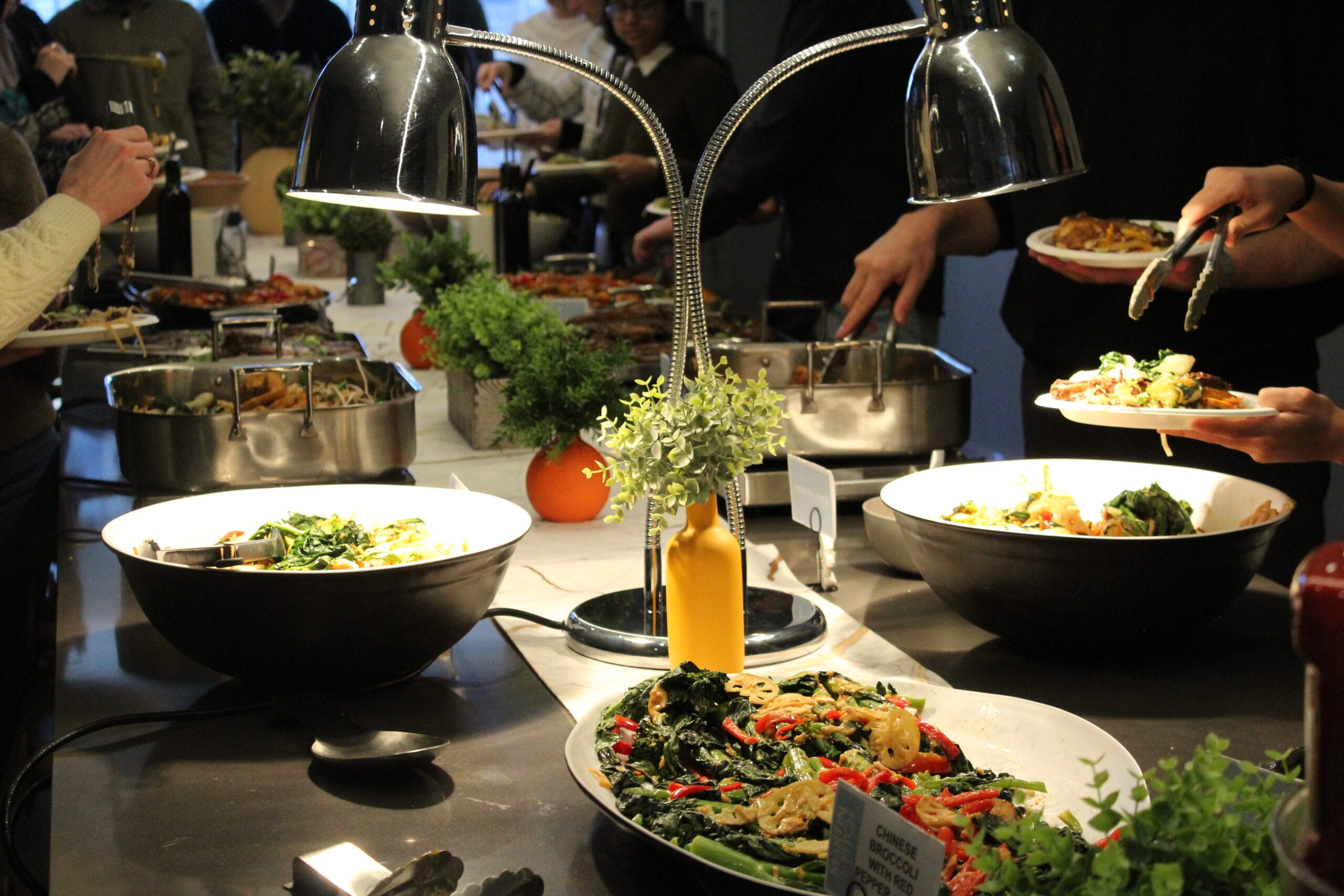 Five Benefits of Offering Chef Curated Meals in the Workplace in your ...