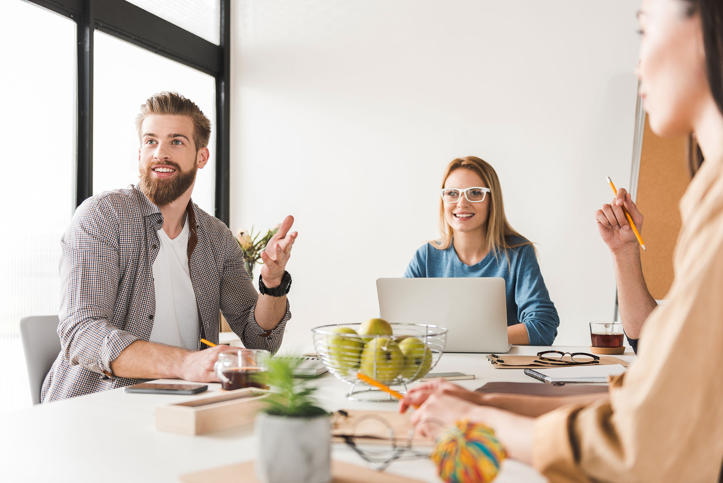 Healthy Snack Delivery Service: 4 Benefits of Using One Healthy Snack Delivery Service: 4 Benefits of Using One
